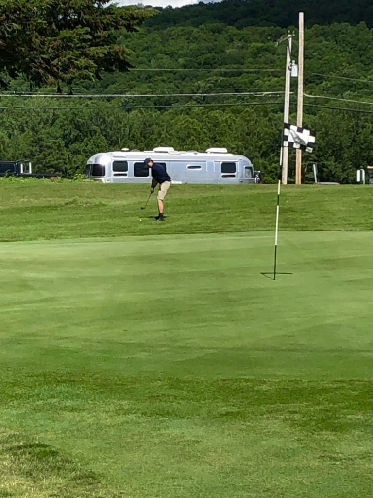 ⛳ Unleash the Ultimate RV Golf Adventure with Harvest Hosts | Explore ...