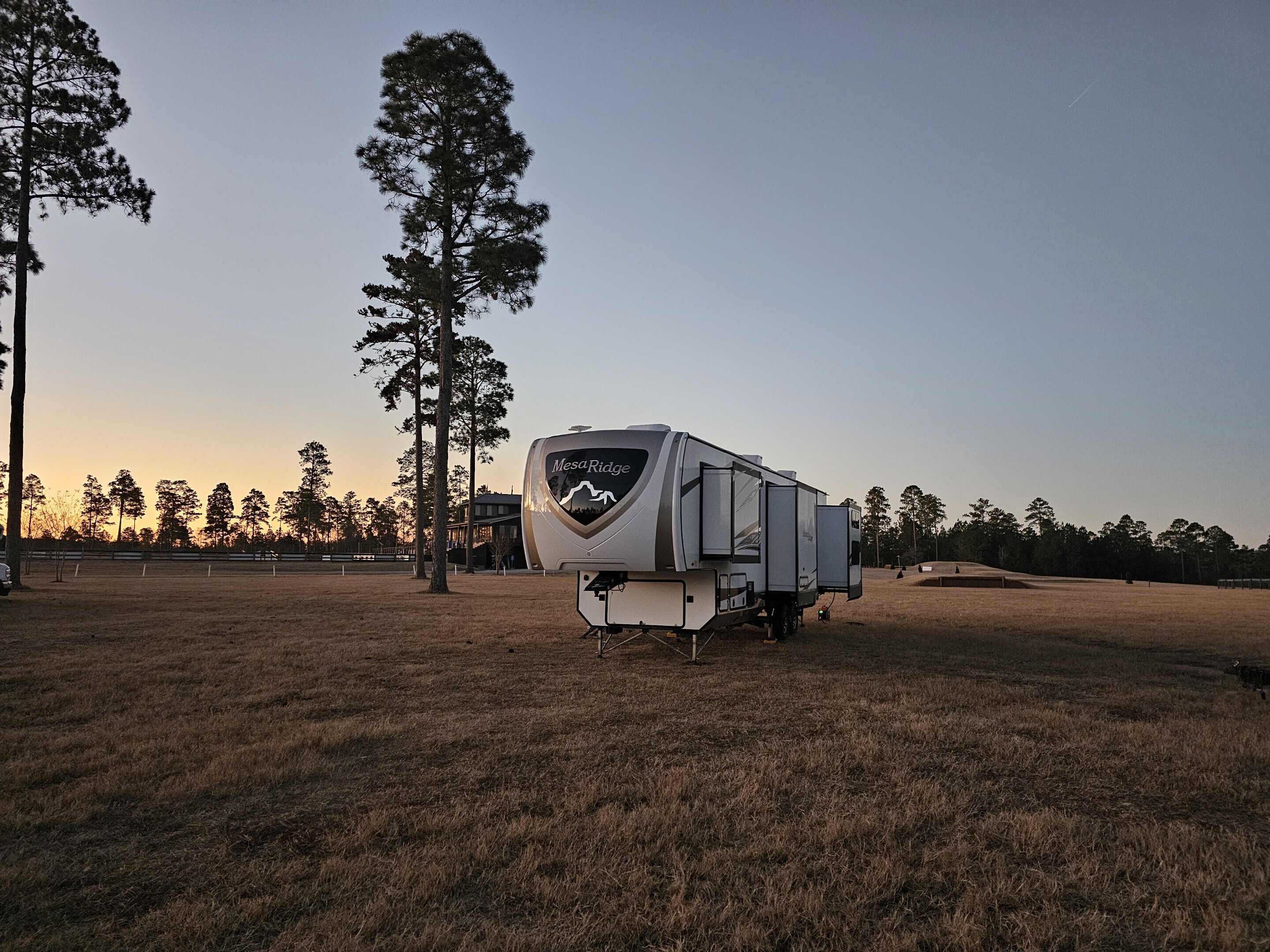 Free RV Camping Alternatives: Where to Stay Without Paying a Dime